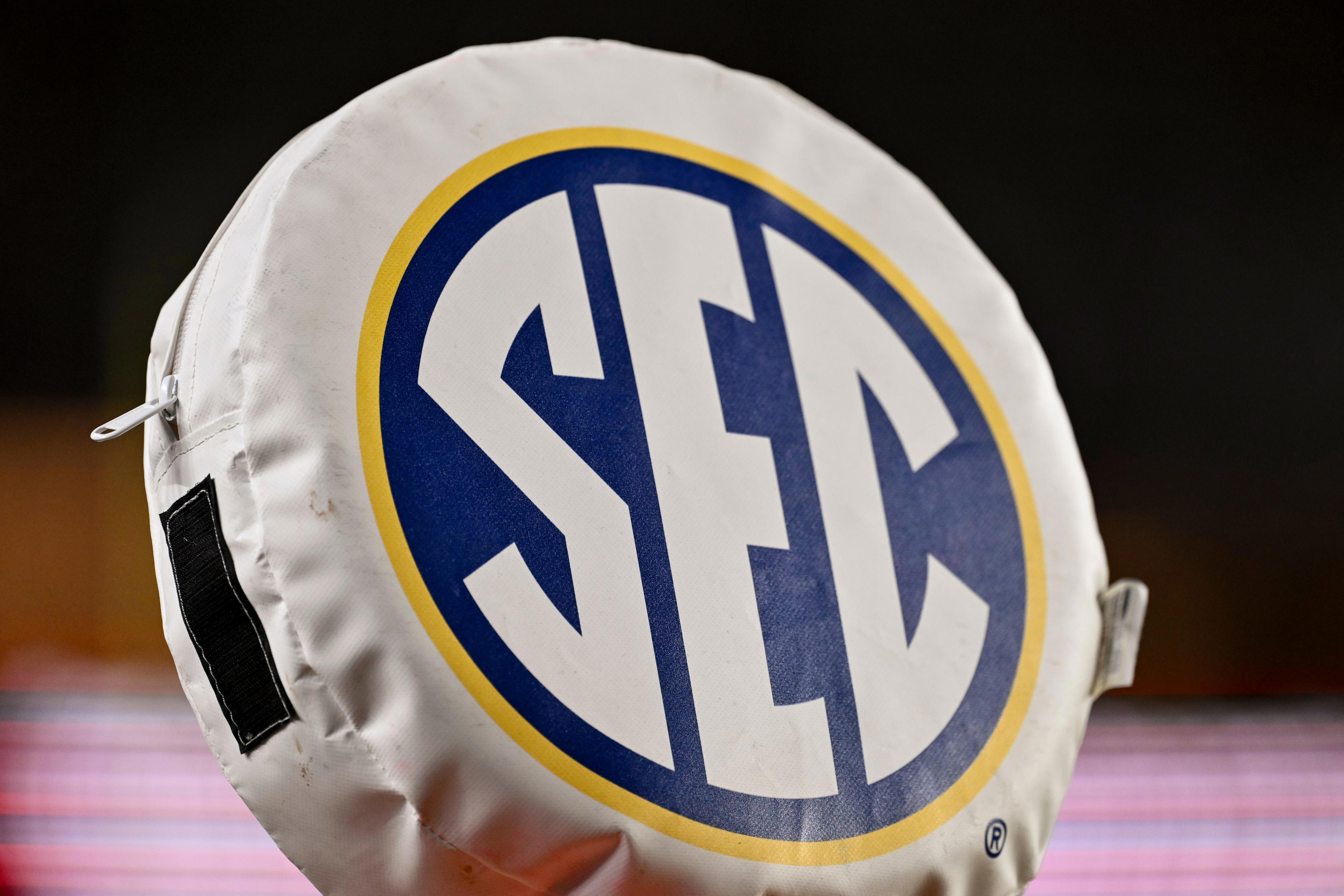 Updated SEC football conference standings entering Week 12