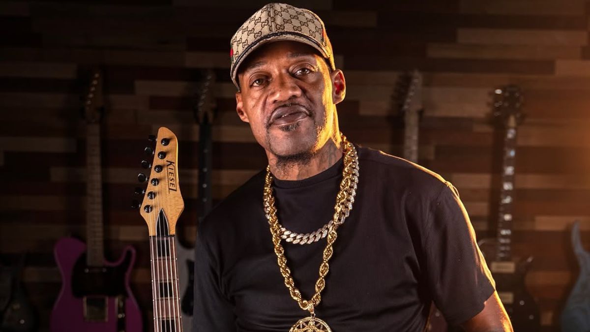Eric Gales joins Stephen Carpenter, Devin Townsend and Sophie Lloyd in ...