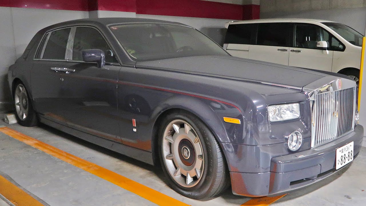 Underground Tokyo car graveyard: Rare JDM & supercars!