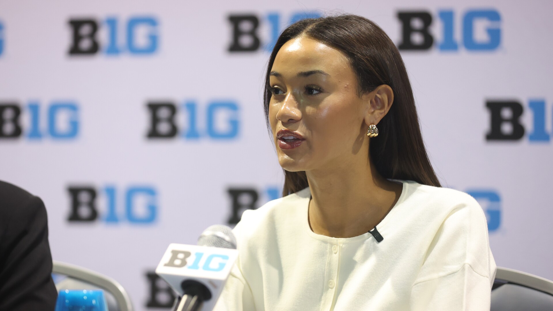 No. 18 USC’s Jazzy Davidson heads list of potential impact freshmen in ...