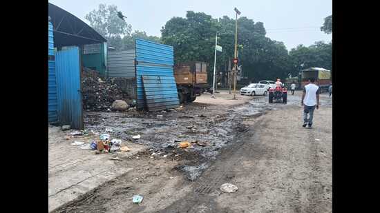 Mohali mayor calls special meet to tackle mounting garbage crisis