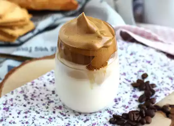 Dalgona coffee mousse
