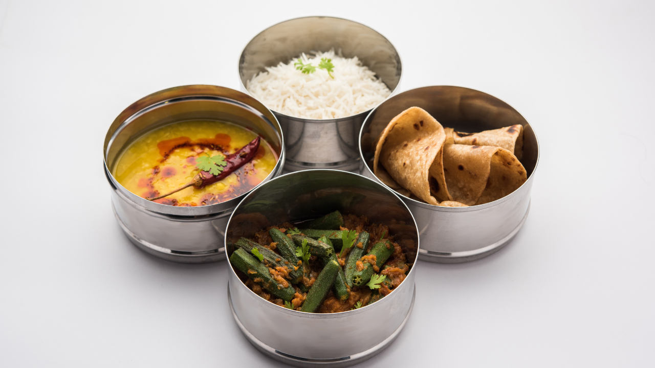 How To Prepare Tiffin In 15 Minutes: Quick Hacks For Busy Mornings
