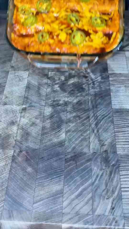 Chicken Enchiladas! Stupid Simple Sundays ep 5! (580 cals, 7g carb, 65g ...