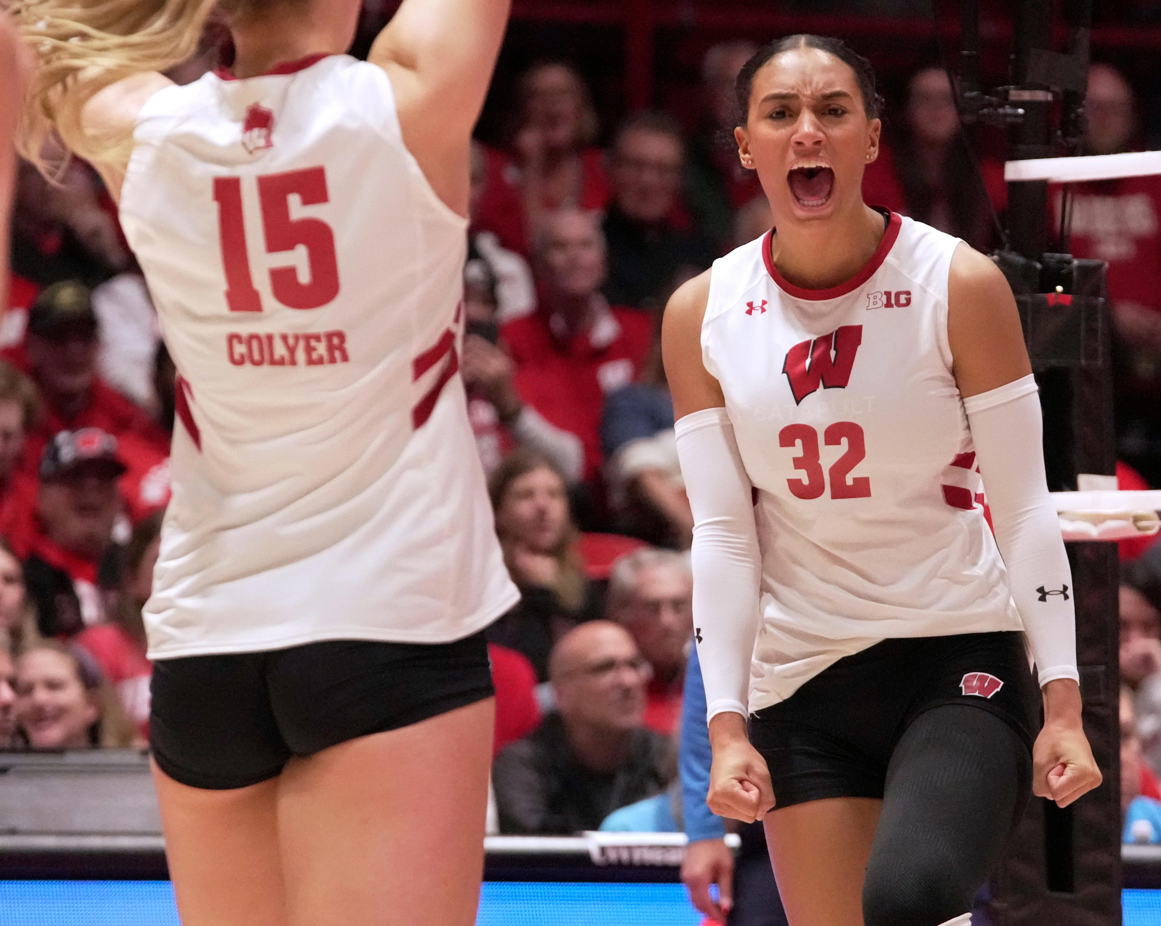 What channel is Wisconsin volleyball vs Ohio State on today?