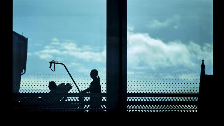 Pflege: Betreuungsdienstbetreiber wettert gegen Warken-Entwurf ...
