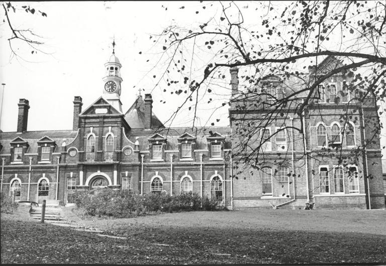 Victorian asylum in London to be turned into flats