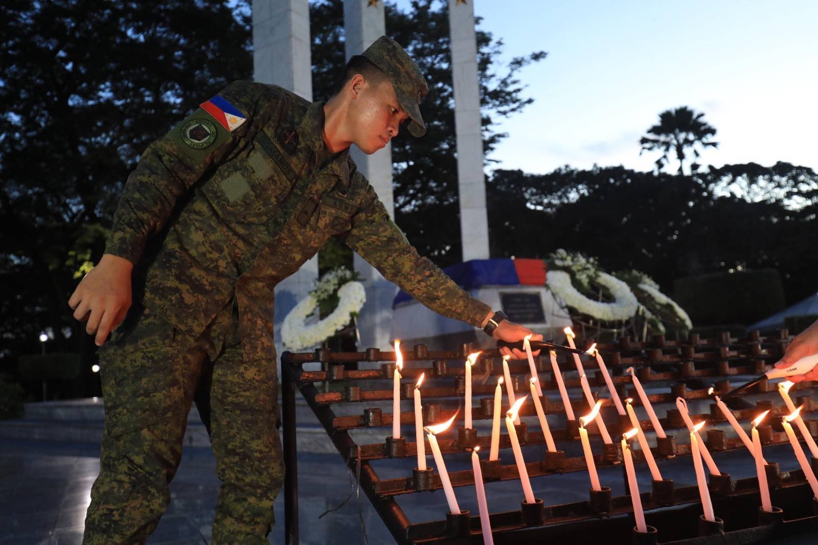 Undas 2025: PH Army honors fallen heroes at Libingan ng mga Bayani
