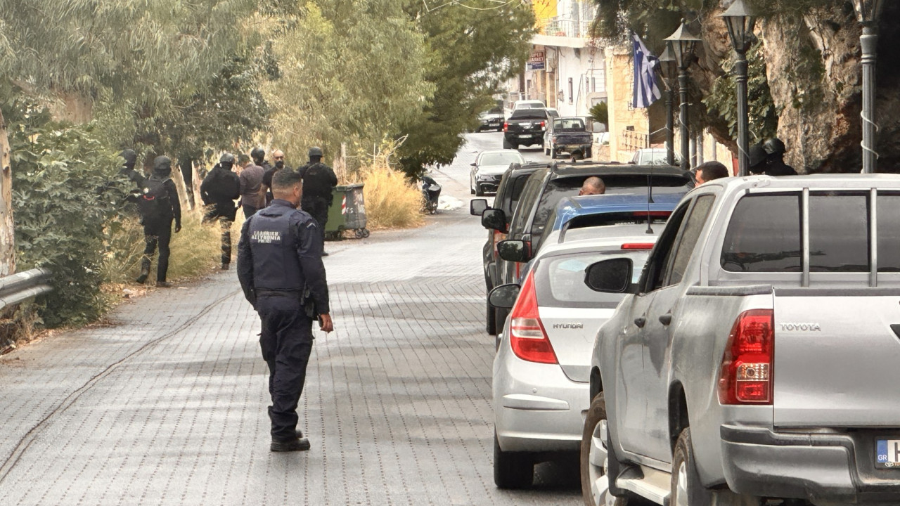 Σε αστυνομικό κλοιό τα Βορίζια - Δύο προσαγωγές για το μακελειό
