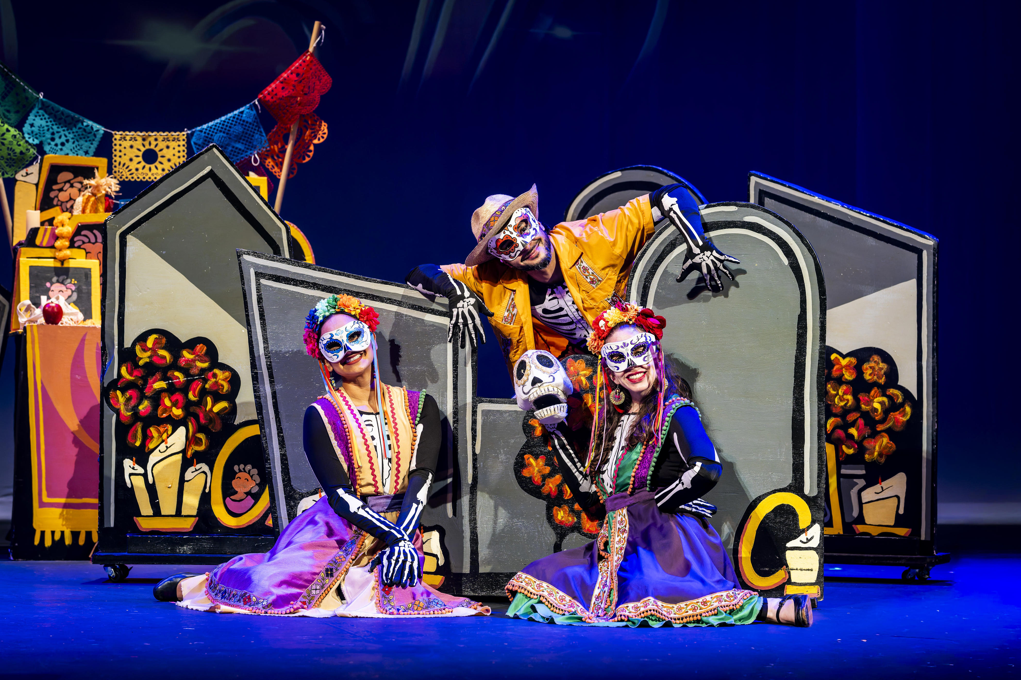 Iowa Adventure Pass now includes family-friendly shows at the Des ...