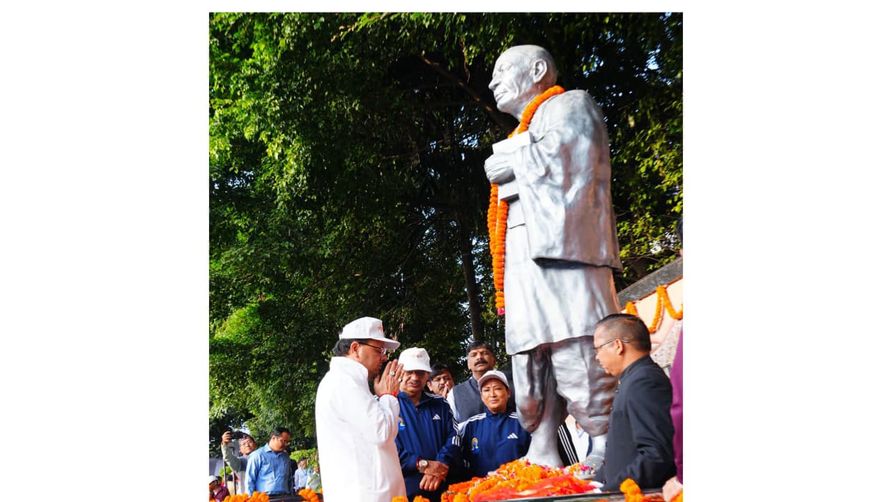 National Unity Day: CM Dhami pays tribute to Sardar Patel in Dehradun