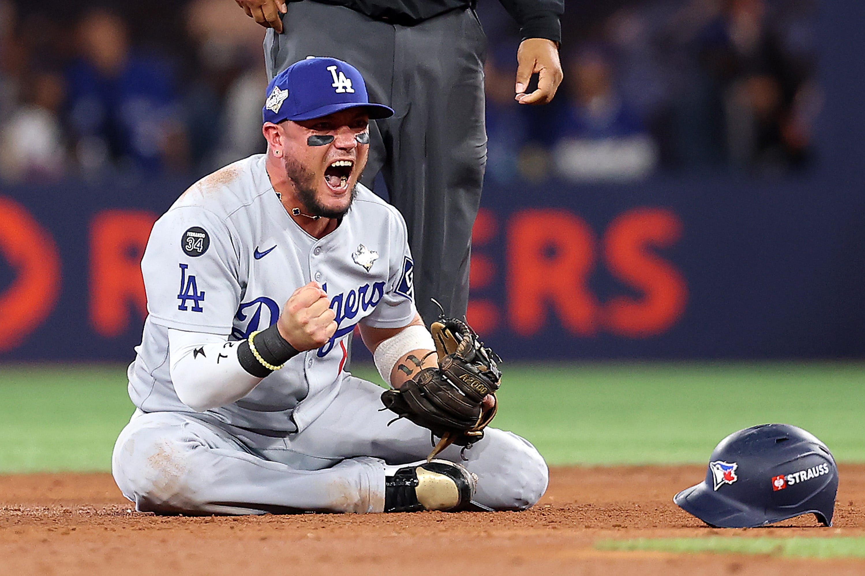 Game 7! Dodgers survive scare in stunning finish, force World Series to ...