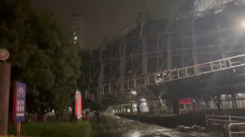 Japan: Construction Scaffolding Collapses in Chiba Amid Tornado Warning