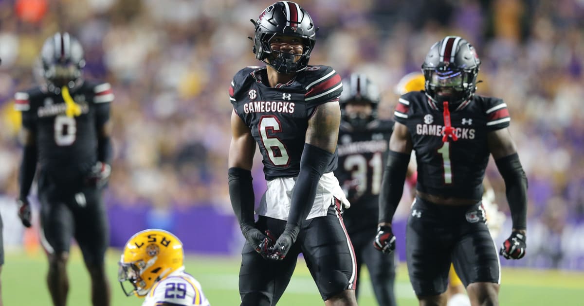 Dylan Stewart injury update: South Carolina EDGE appears on Friday ...