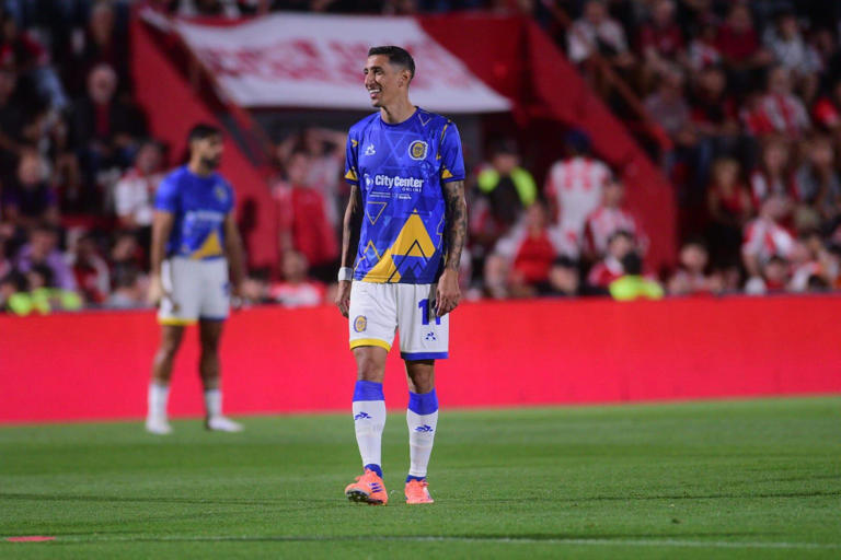 Instituto le rindió a Ángel Di María el homenaje que le faltaba, en Córdoba