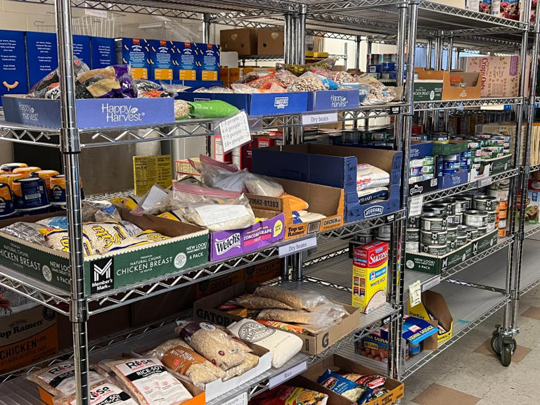 SNAP benefits expire, pushing North Carolina families to the brink