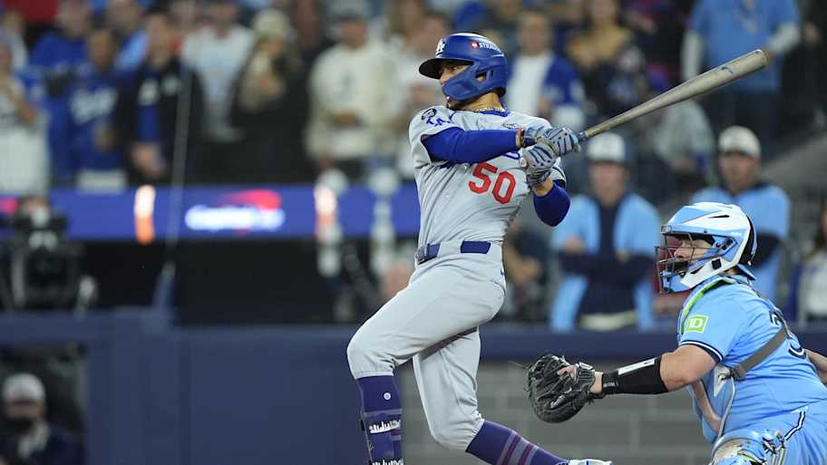 Dodgers Force World Series Game 7 With Gutsy Win Over Blue Jays in Toronto