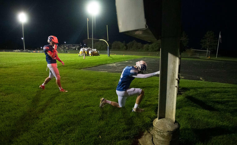 Our favorite photos as Springport football battles Manchester in playoffs