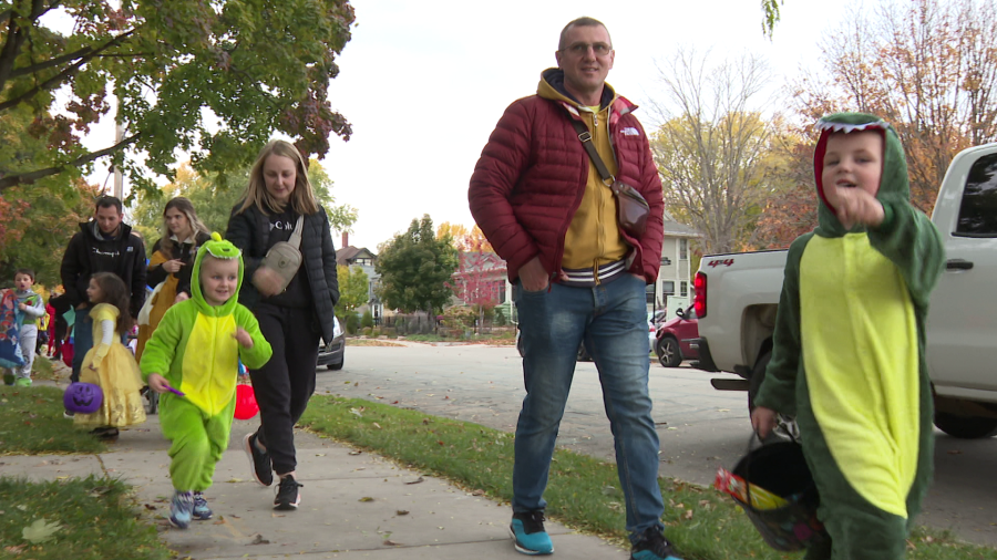 Trick or Treaters take over Oshkosh on Halloween