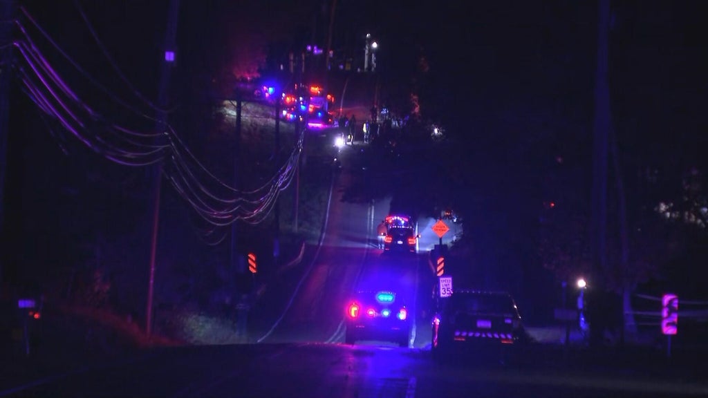Warrington, Pennsylvania, car crash kills 3 teenagers on Halloween ...