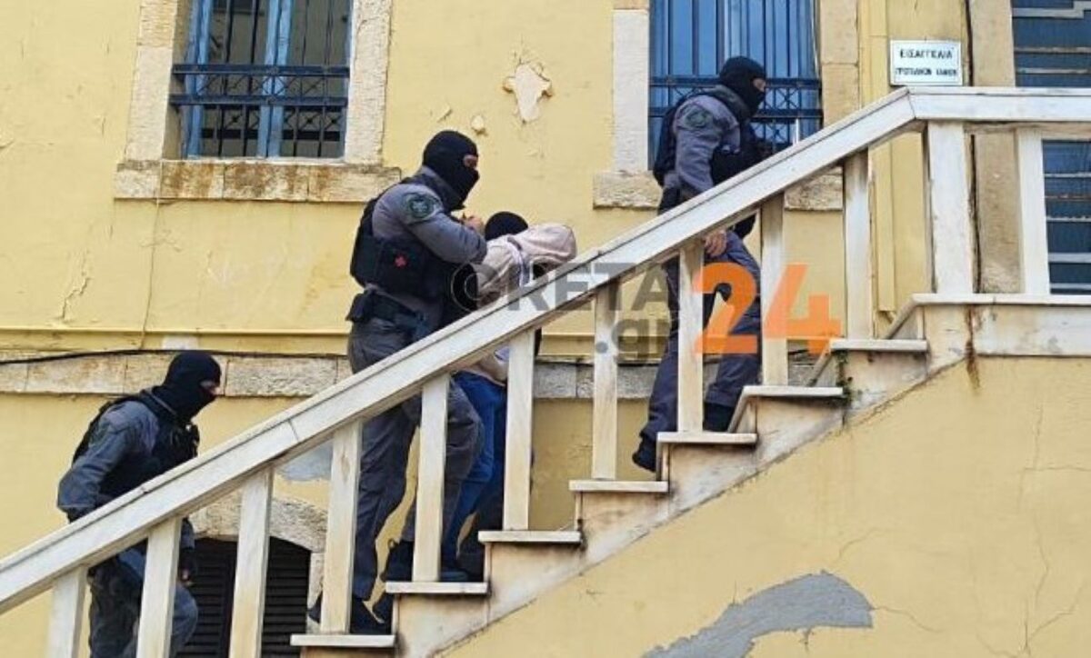 Κρήτη: Με αλεξίσφαιρο γιλέκο στον ανακριτή ο 23χρονος που σκότωσε ...