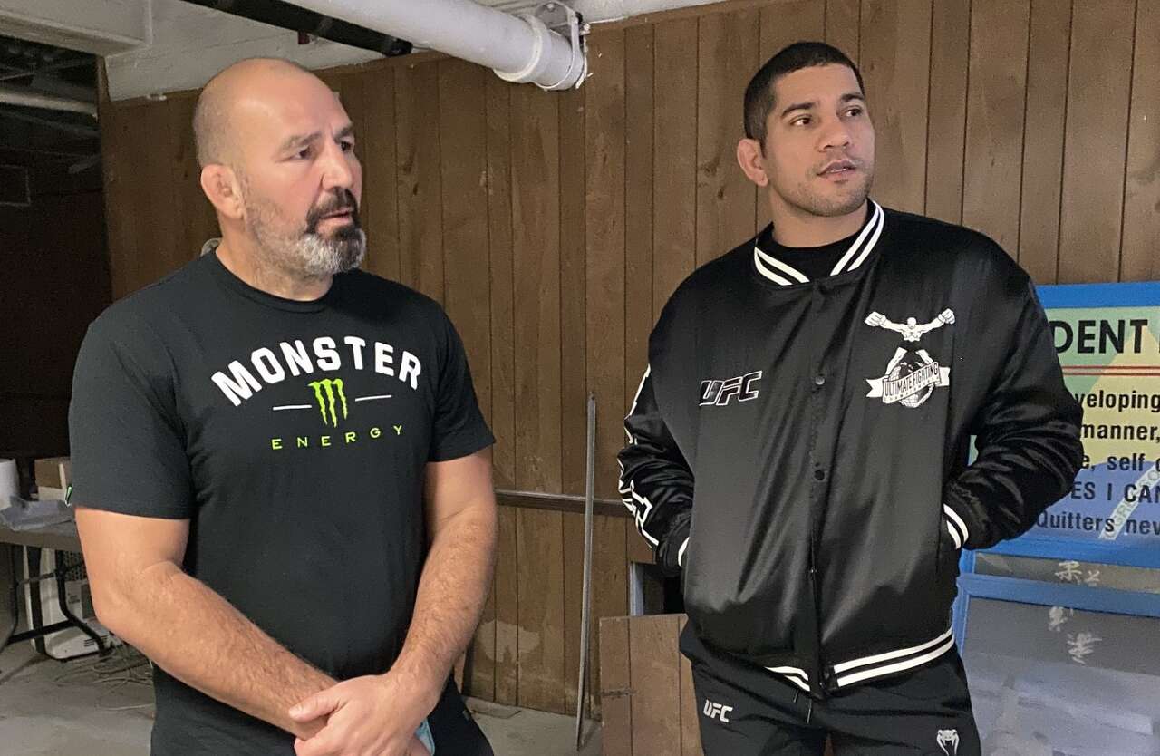 Danbury youth to get MMA training from UFC legends Teixeira, Pereira
