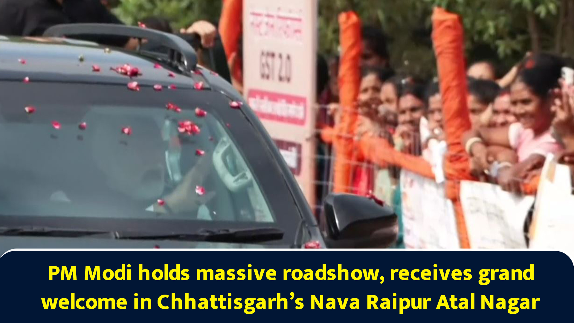 PM Modi holds massive roadshow, receives grand welcome in Chhattisgarh ...