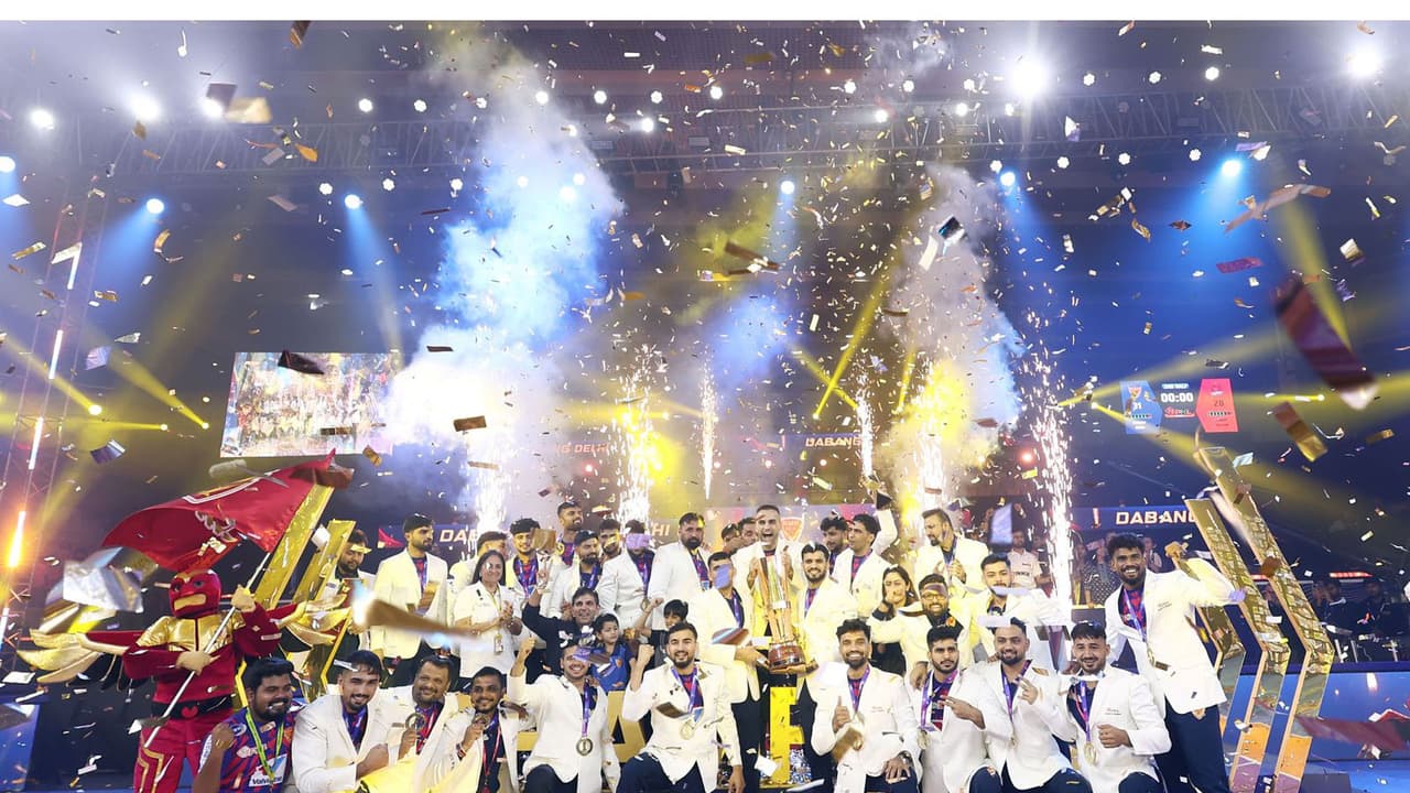 Dabang Delhi K.C. win PKL 12; Joginder Narwal makes history