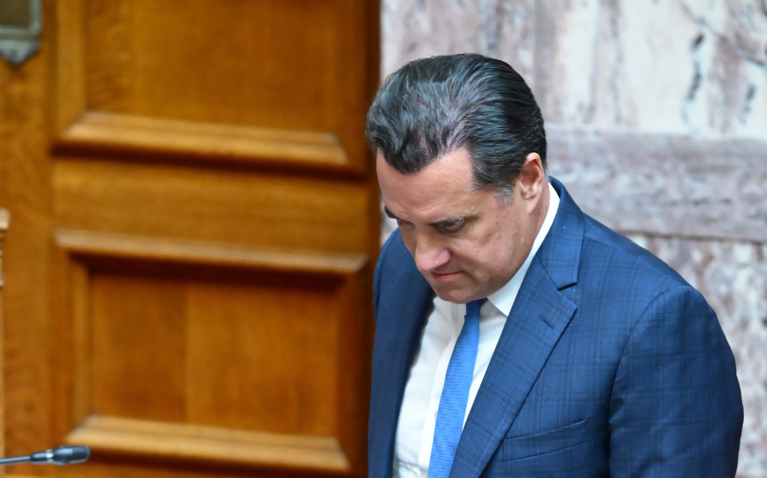 Γεωργιάδης: Έκλαψε «με αναφιλητά» σε συνάντηση με τον Σύλλογο Θυμάτων ...