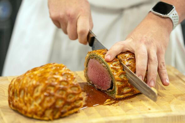 Tesco unveils £64 'best ever' Christmas meal and top chefs say 'it's ...