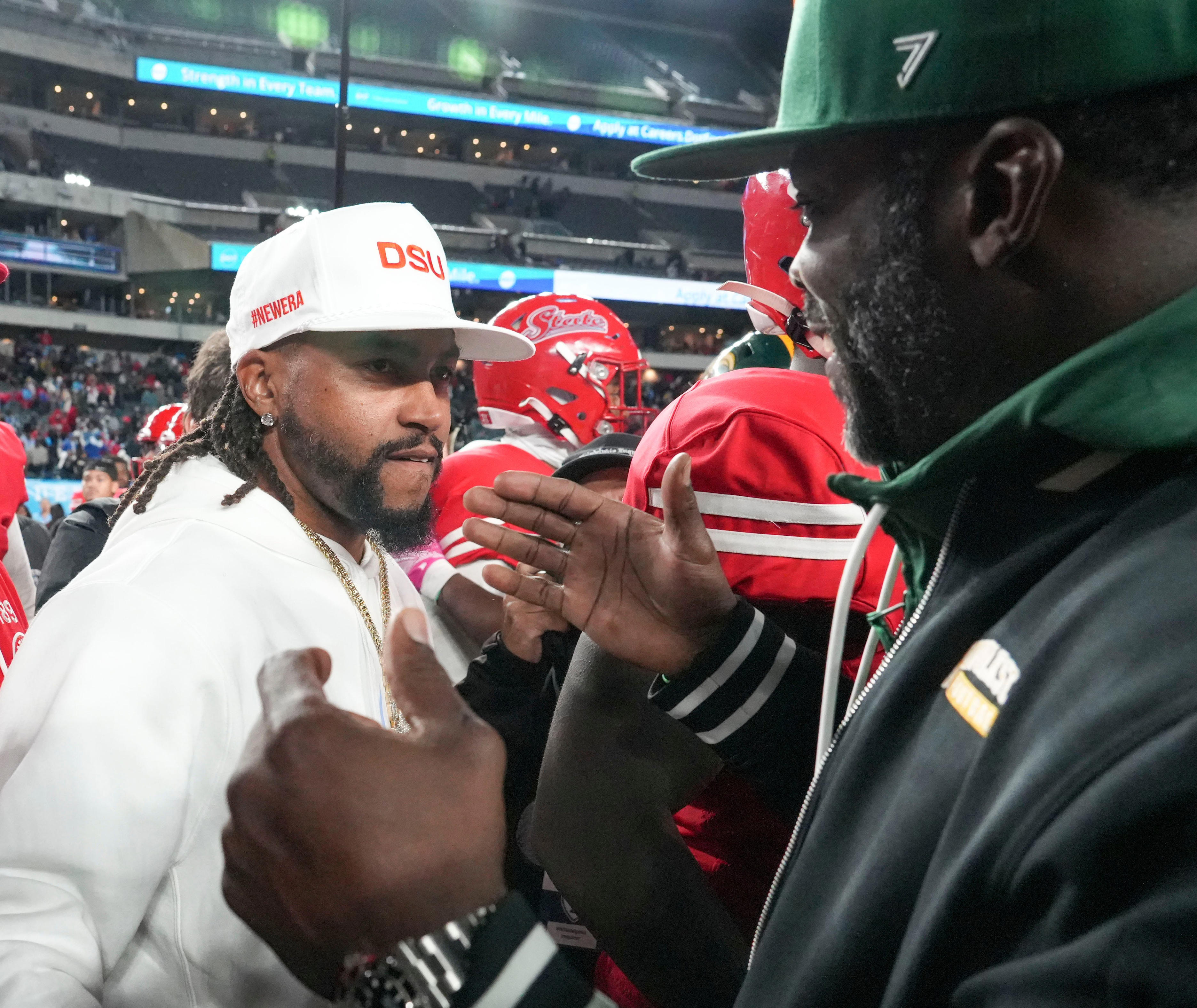 Kansas City Chiefs HC Andy Reid reacts to DeSean Jackson, Michael Vick’s coaching matchup