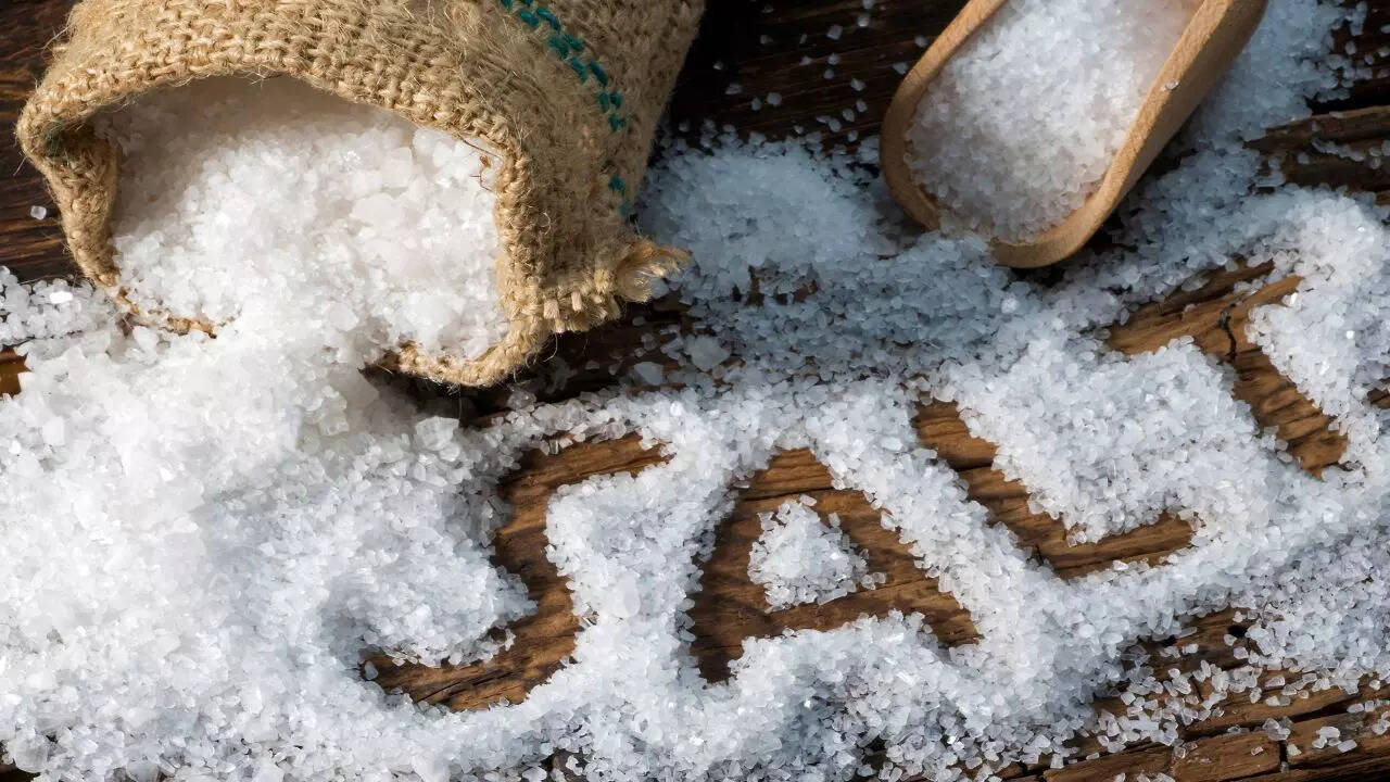 What happens to your body when you eat salt in excess