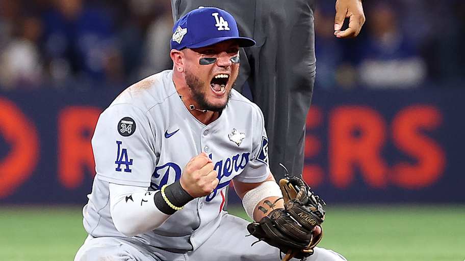 Joe Davis' electric call of Dodgers' Game 6 miracle double play didn't ...