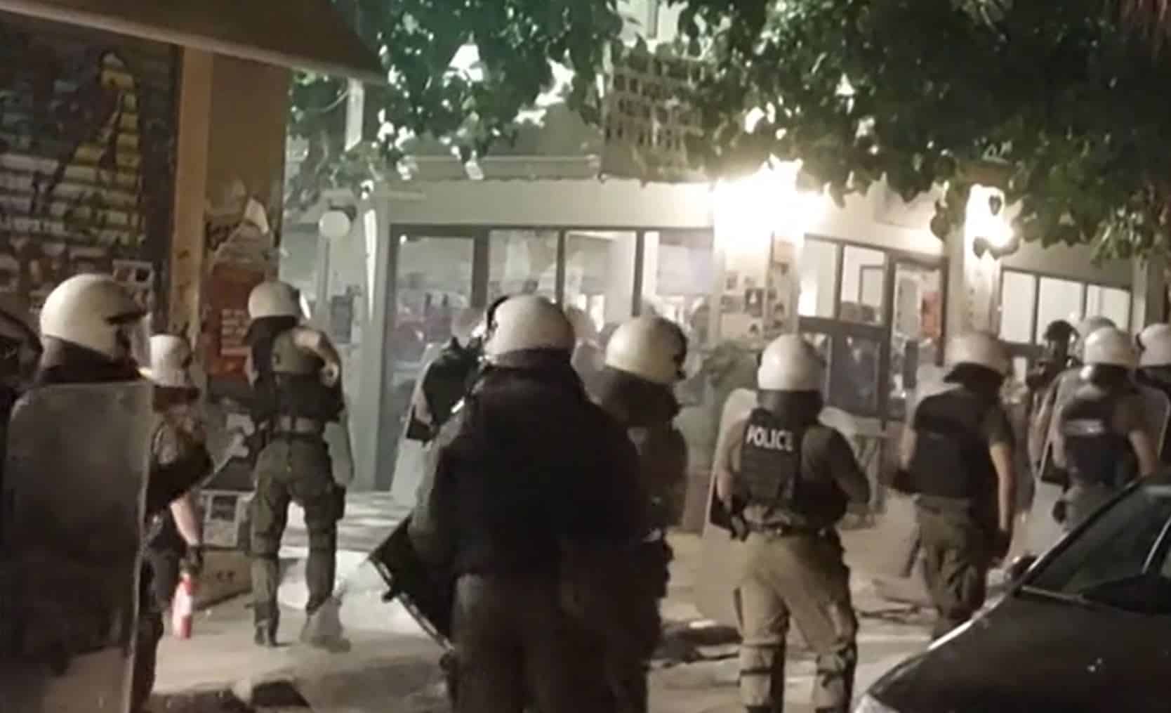 ΕΔΕ για την επίθεση των ΜΑΤ στα Εξάρχεια: Καταγγελίες για απρόκλητη βία ...