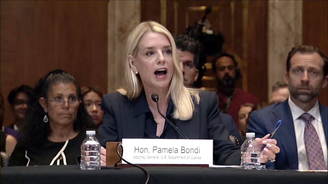 'You're Trying To Play Gotcha Questions!': Pam Bondi Flails, Lashes Out ...
