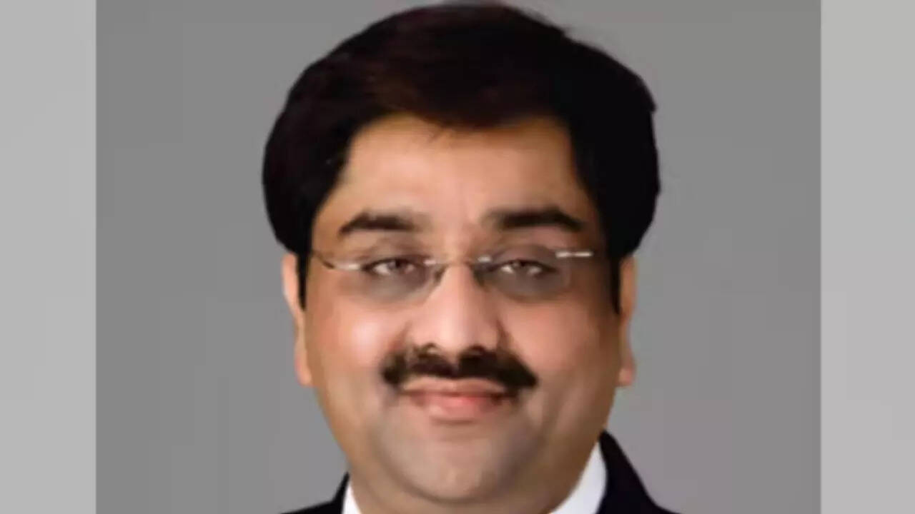 Indian telecom player Bankim Brahmbhatt bunks US after $ 500 million ...