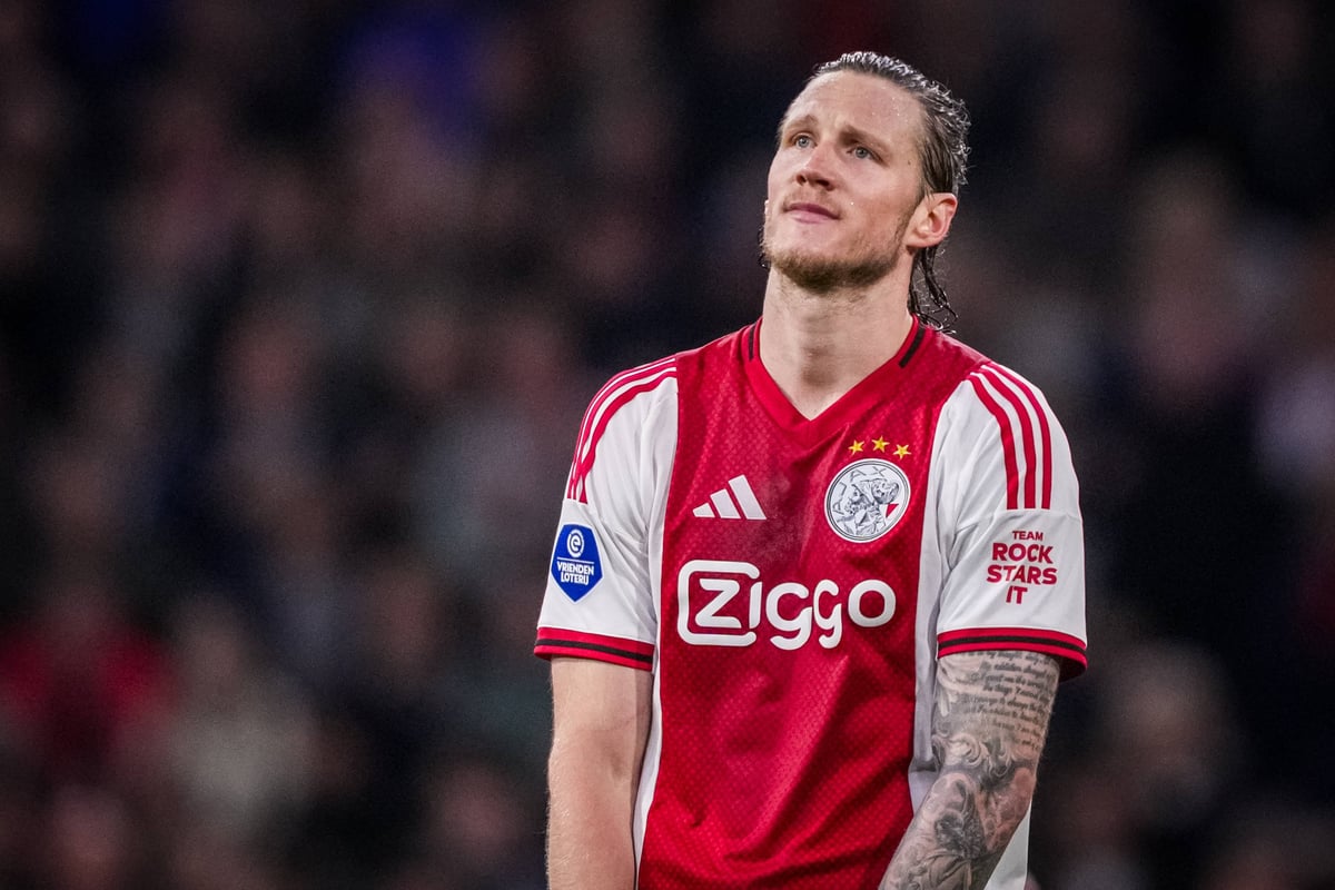 Weghorst laat grote frustratie over Godts blijken tegen Heerenveen