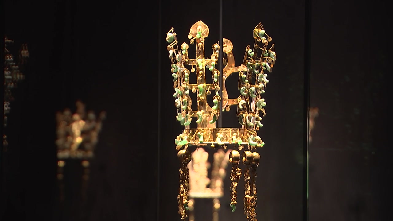 APEC 거대담론 속 감초 역할 톡톡...금관·기술 전시 이어져