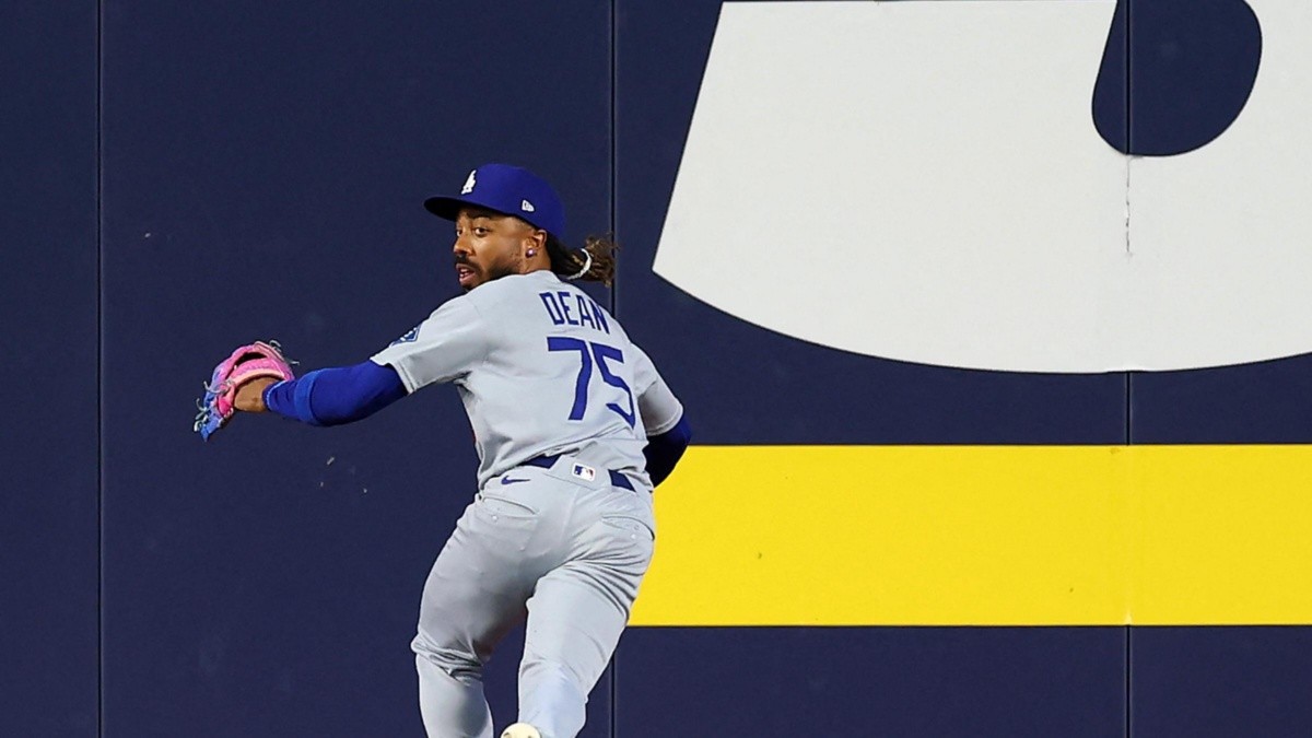 MLB: The Controversial Play That Changed the Course of the World Series ...