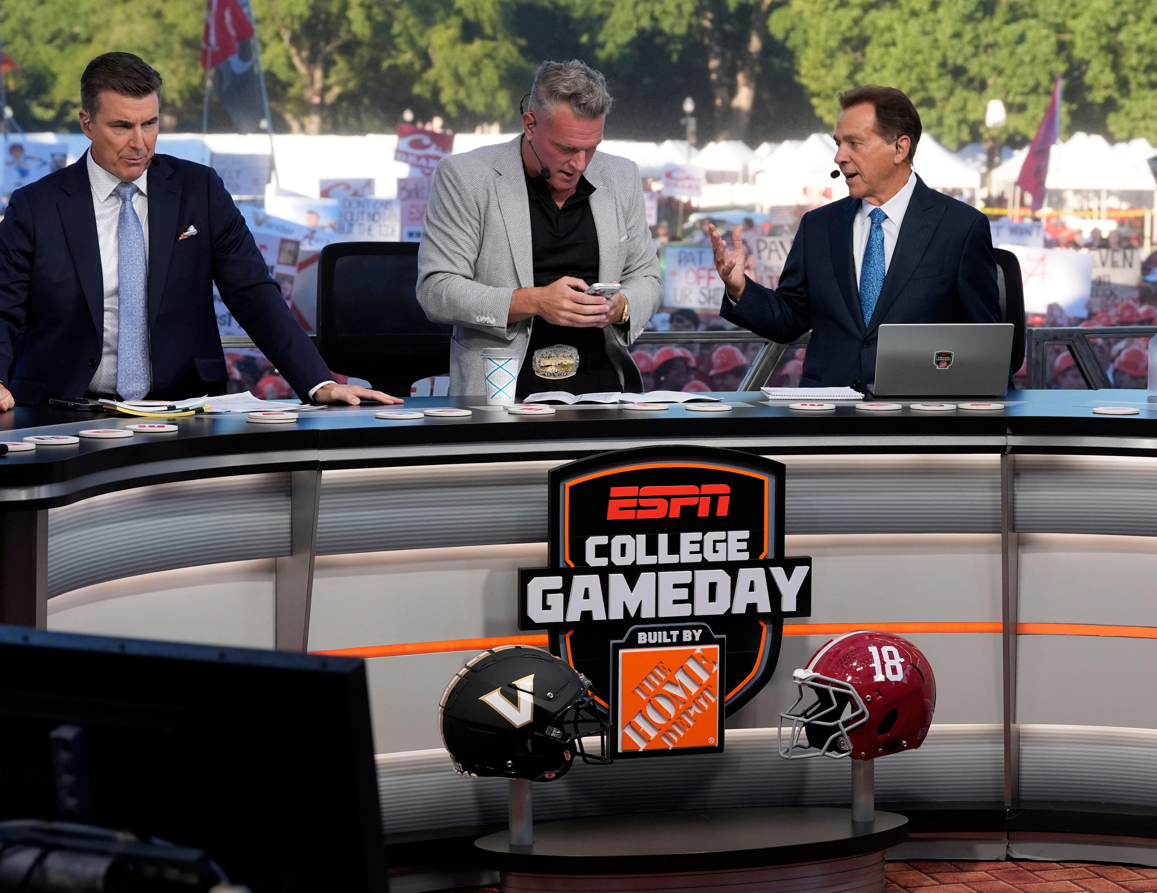 ESPN, ABC blacked out on YouTube TV. How to watch Florida-Georgia game ...