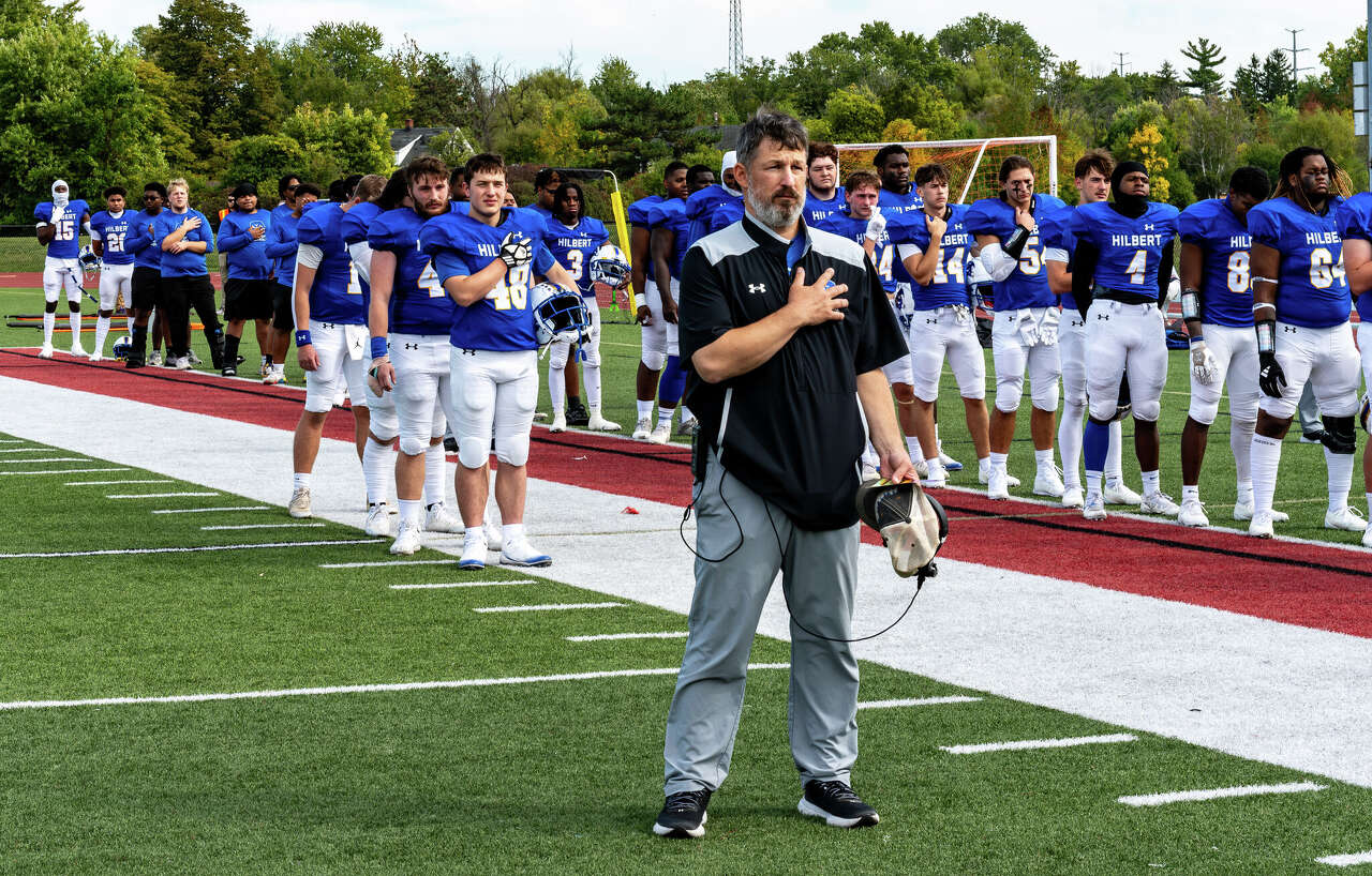 Hilbert College, 0-32 as football program, looks for 1st victory at Union