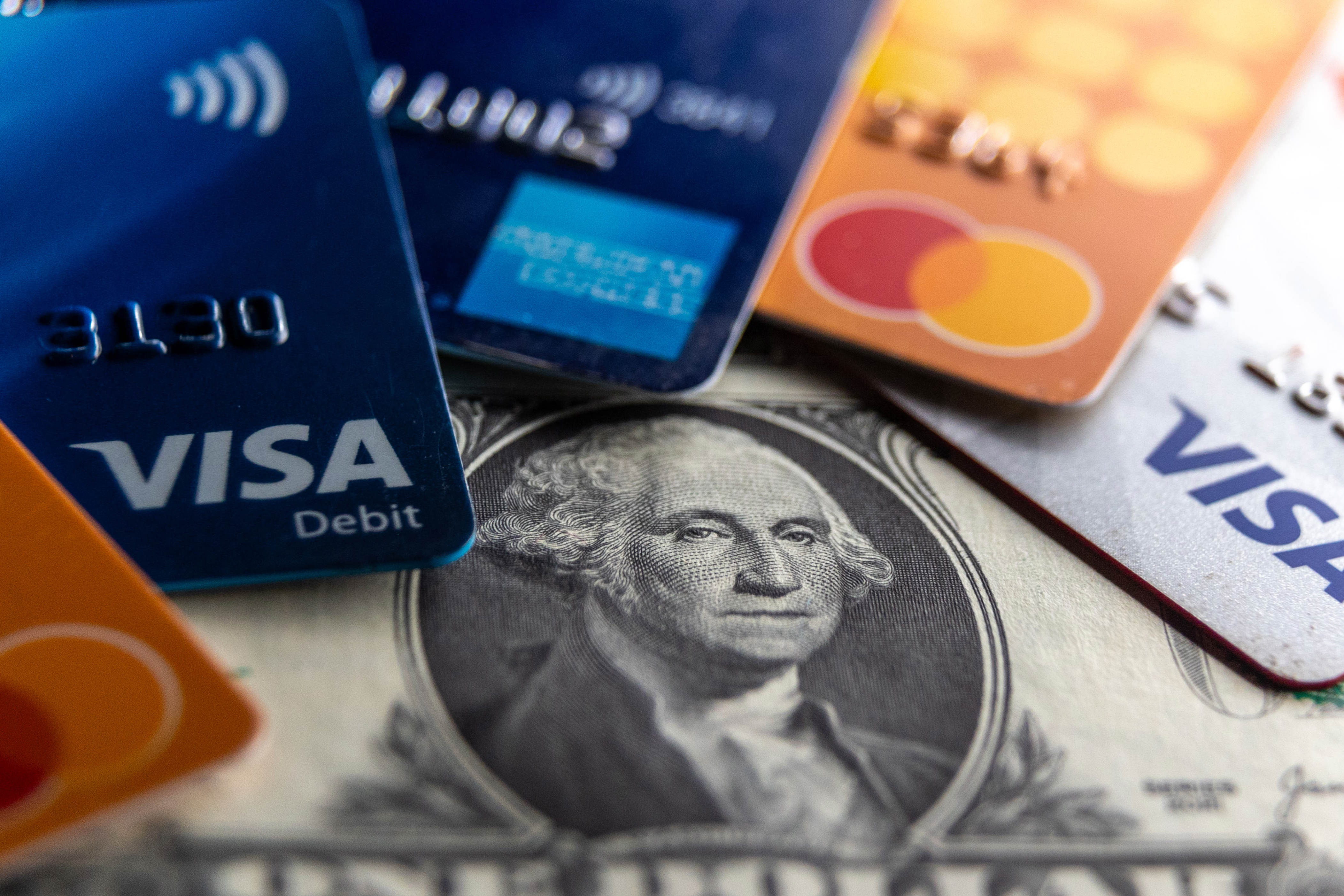 America Could See Surge in Credit Card Debt as SNAP Lapses