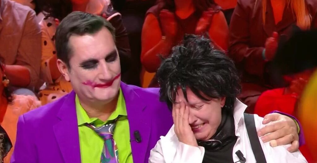 Danielle Moreau s'effondre en larmes dans "TBT9" en évoquant sa maman ...