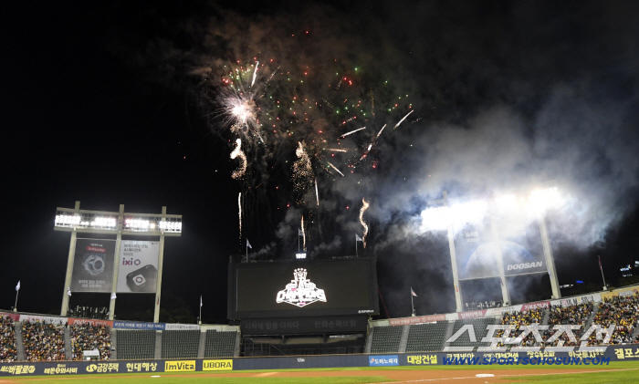 LG Twins Integrated Winning Great Fireworks Show