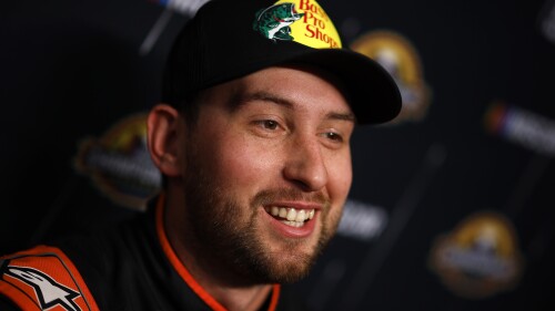 Loose is fast on track, but loose was fun in the media center among ...