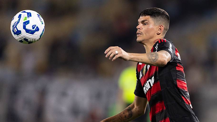 Saúl joga hoje? Desfalques e escalação do Flamengo contra o Sport pelo ...
