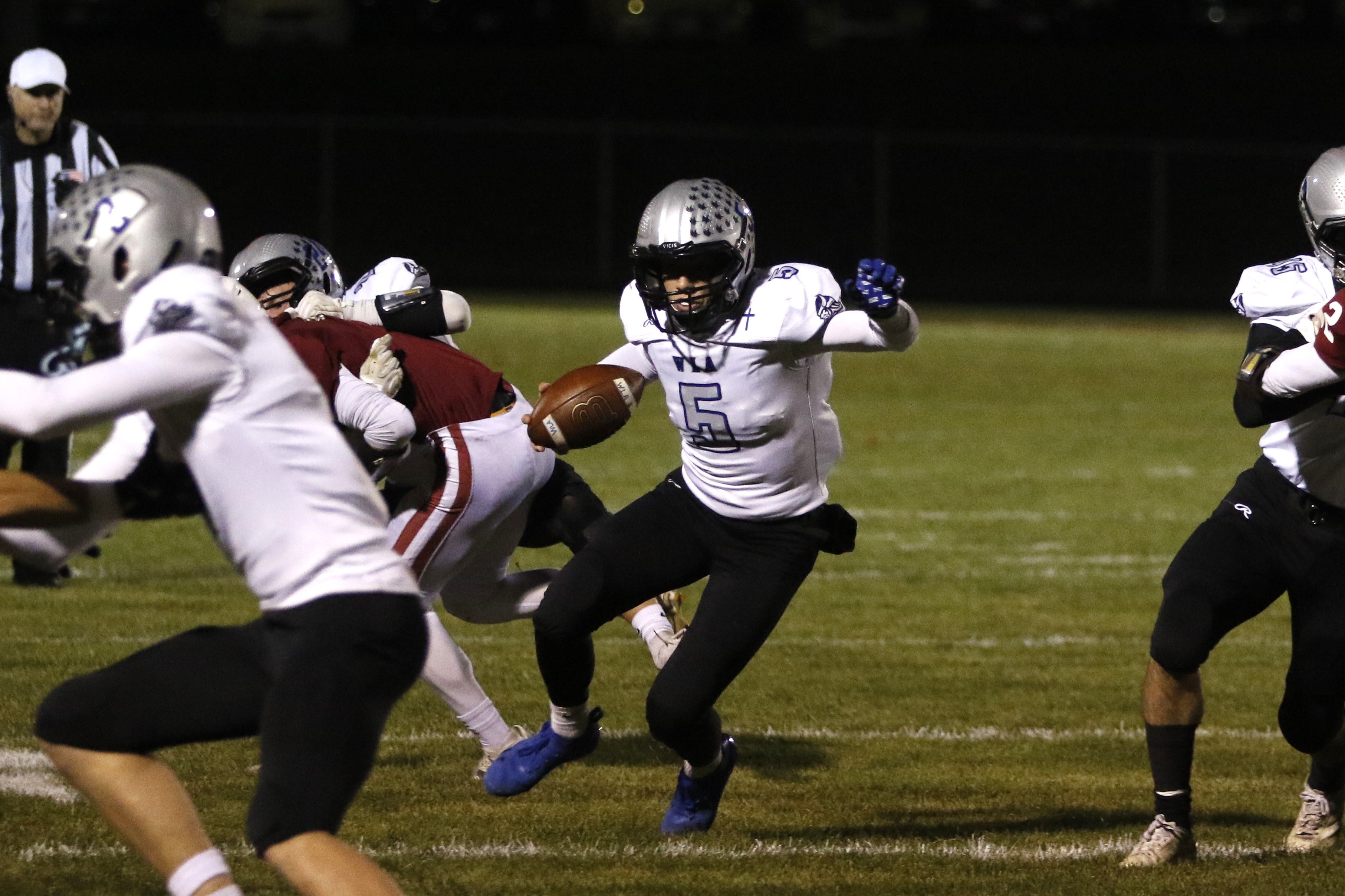 Oshkosh, Fond du Lac live high school football scores for WIAA playoffs ...