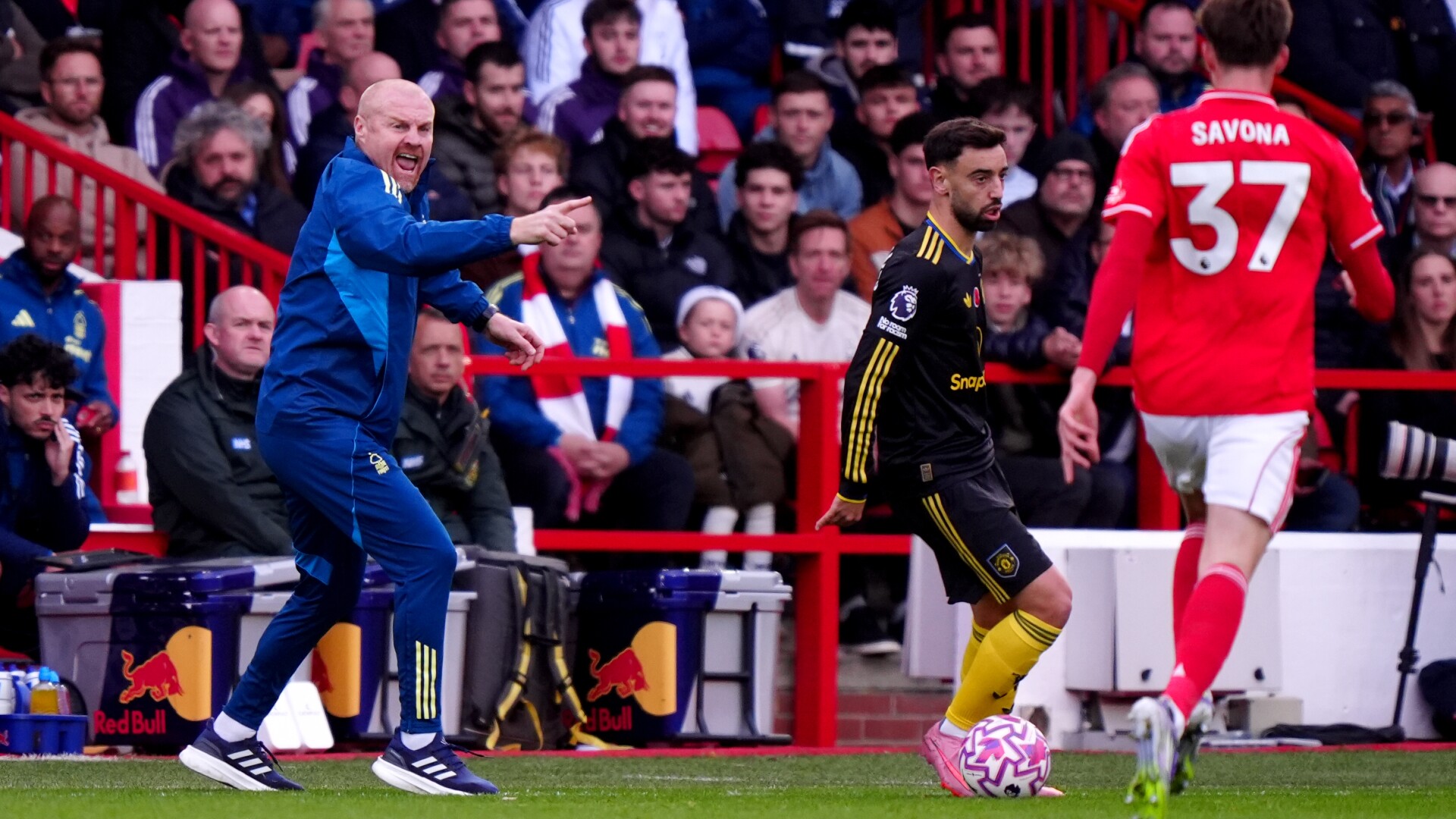 Nottingham Forest 2-2 Manchester United: Amad's splendid goal extends ...