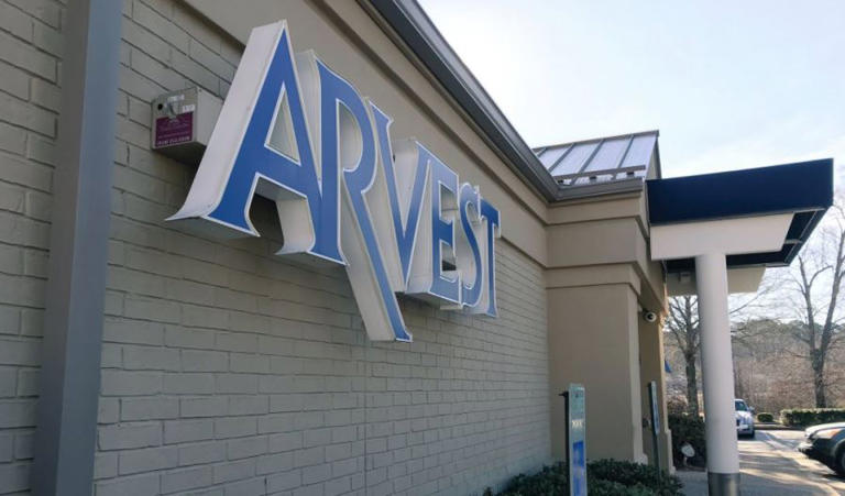 Arvest CEO retires, COO to take over