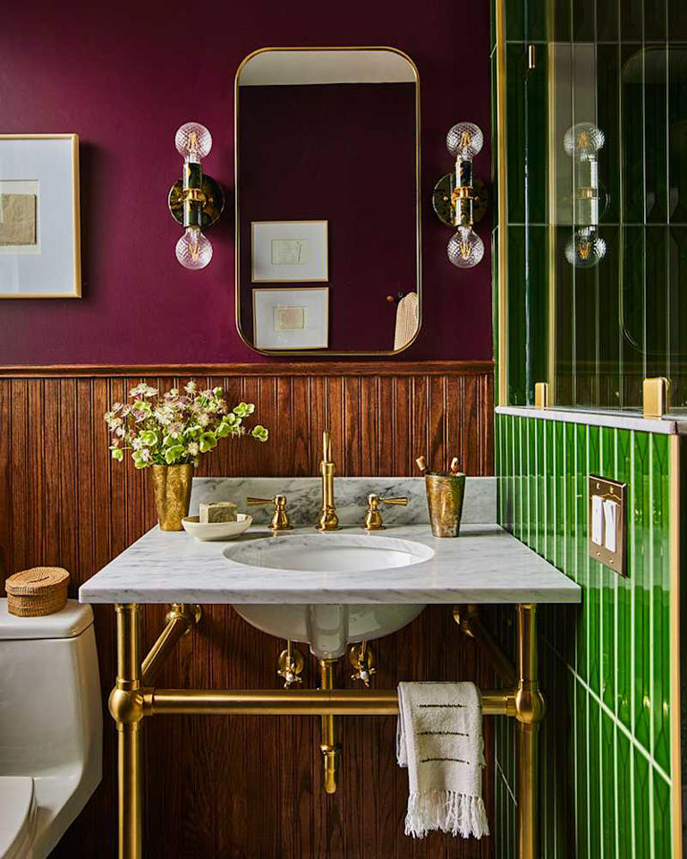 Before & After: This 1900s Bath Lost Its Beige Finishes and Found Its ...